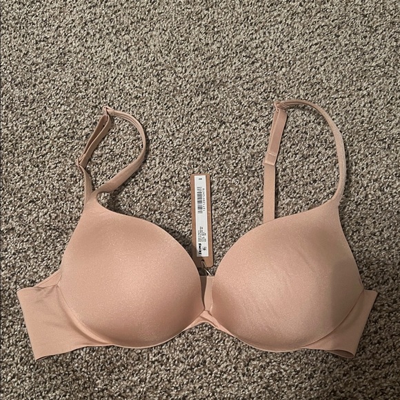 SKIMS | Intimates & Sleepwear | Skims Ultimate Push Up Plunge Bra Mica ...